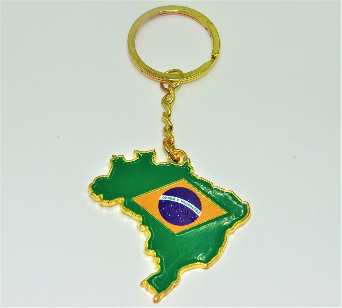 Keychains – Amana Trading US